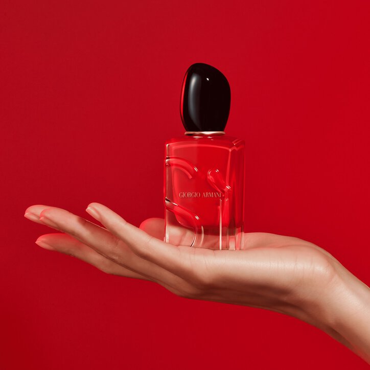 Sì - Women's Perfume & Fragrance Collection - Armani Beauty